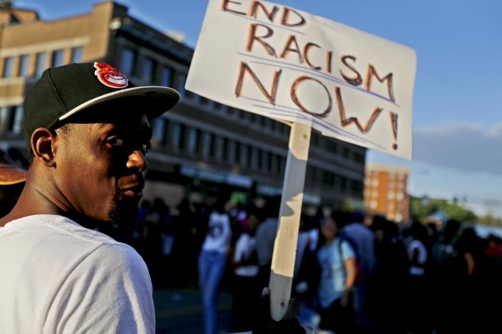 Dicionário mais antigo nos EUA modifica definição de "racismo" - Mundo ...