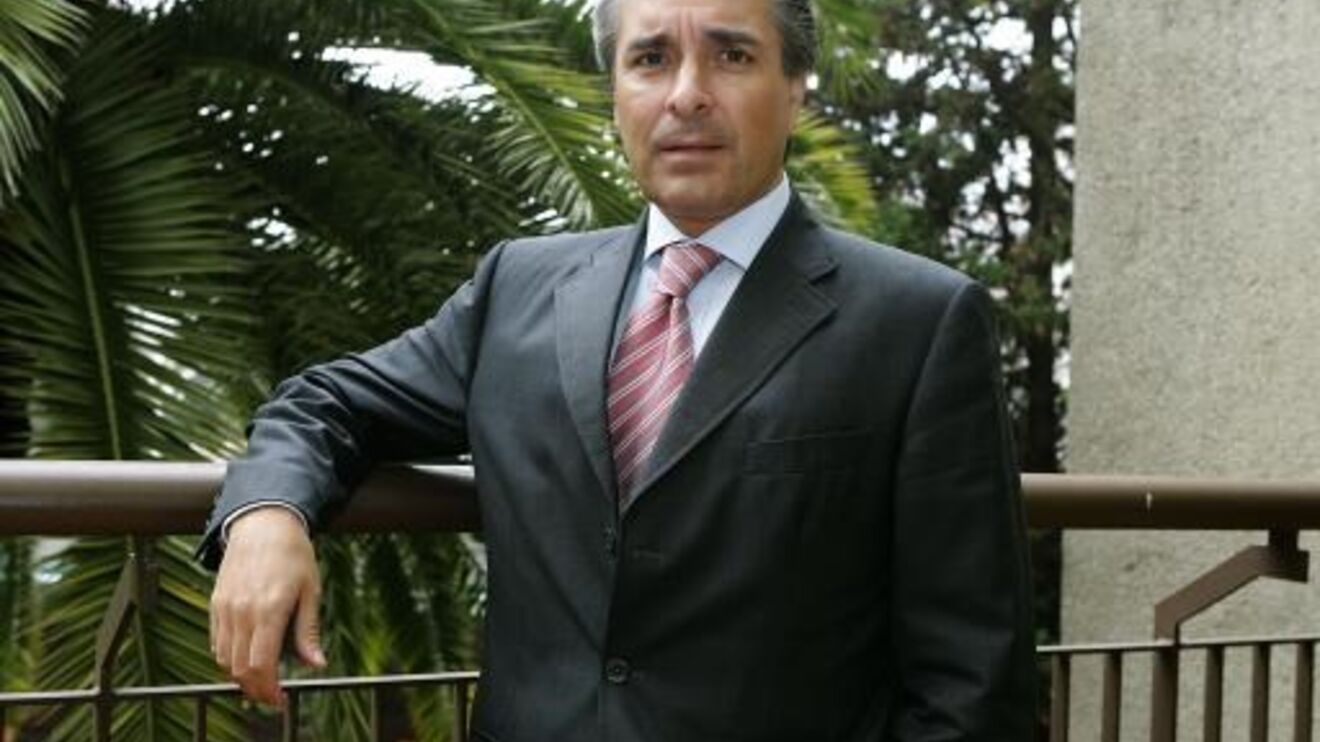 José Veiga quer Novo Banco de Cabo Verde - Dinheiro - SÁBADO