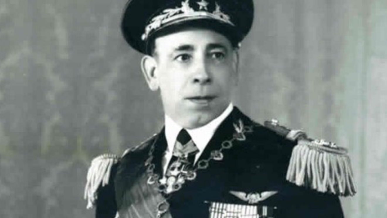 Humberto Delgado dá nome ao aeroporto de Lisboa - Portugal - SÁBADO