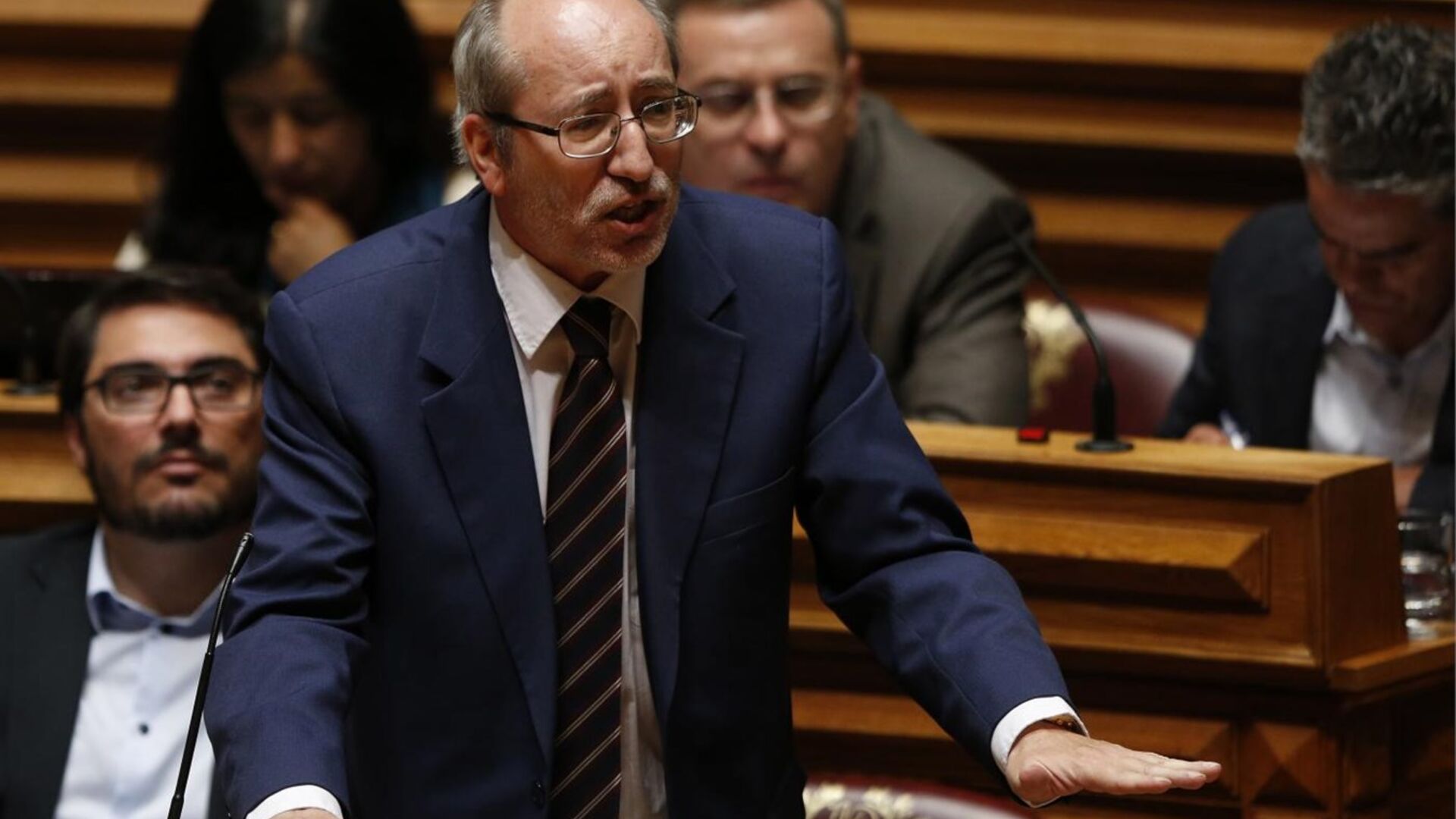 António Filipe. As polémicas do deputado histórico que se candidata a ...