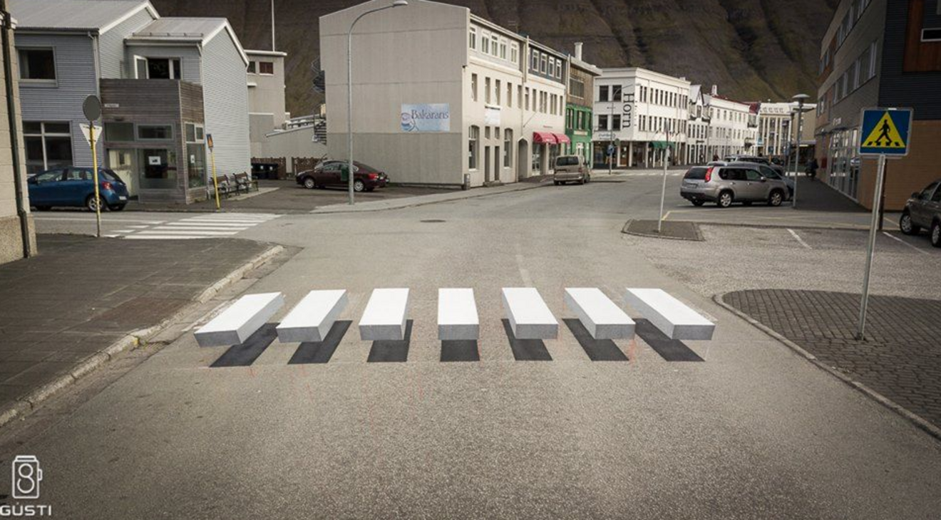 Passadeiras 3D já começaram a ser testadas em Portugal - Portugal - SÁBADO