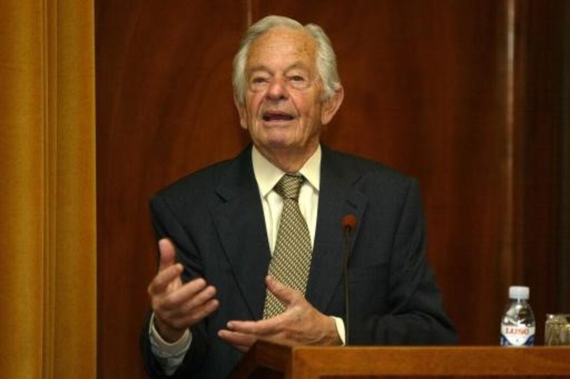 Morreu Berry Brazelton, o médico que revolucionou a pediatria - Vida ...