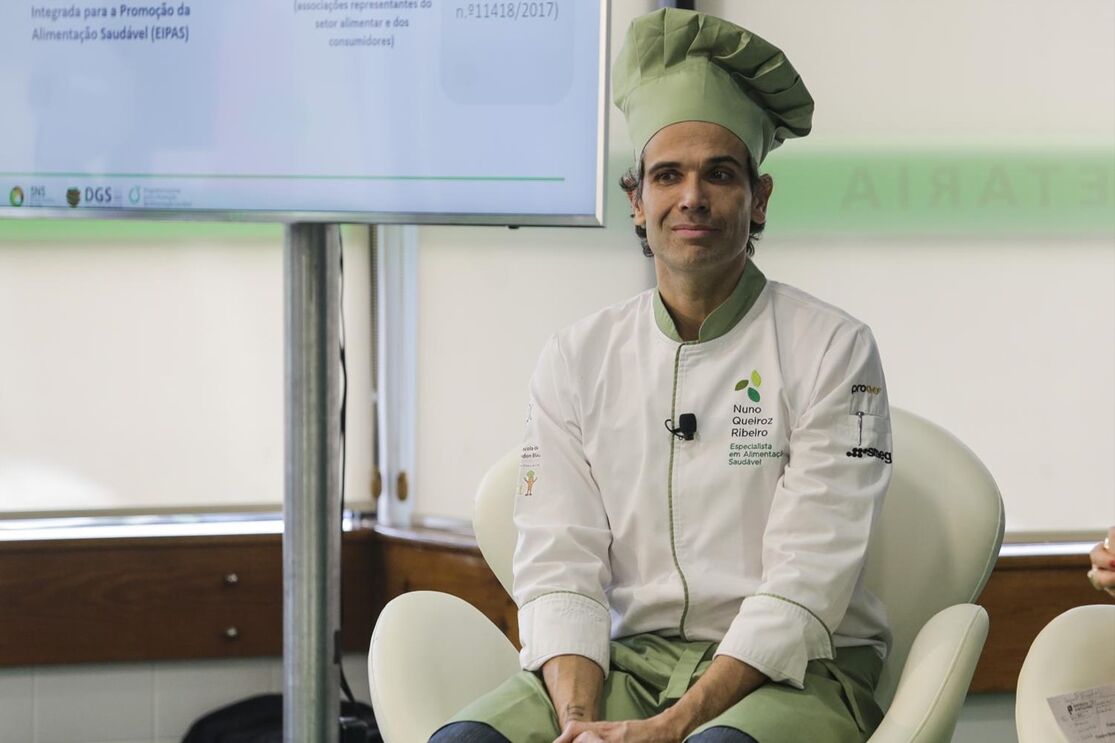 Chef português promove dieta mediterrânica a convite da OMS - Vida - SÁBADO