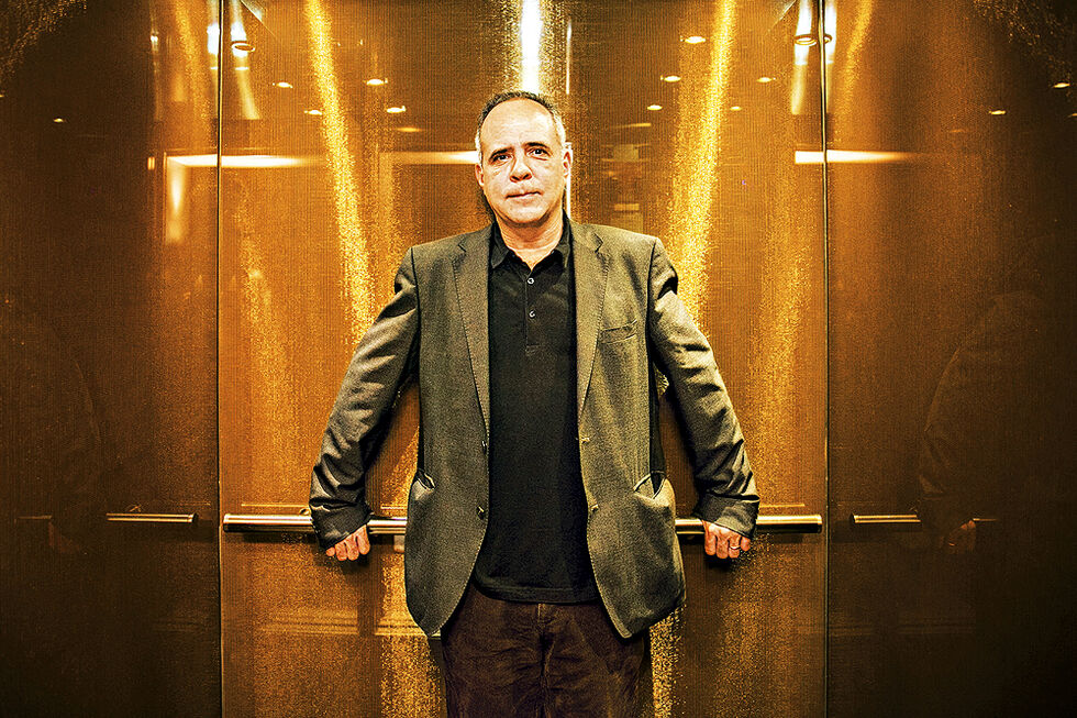 Rodrigo Leão festeja 25 anos de carreira nos Coliseus - Música - SÁBADO