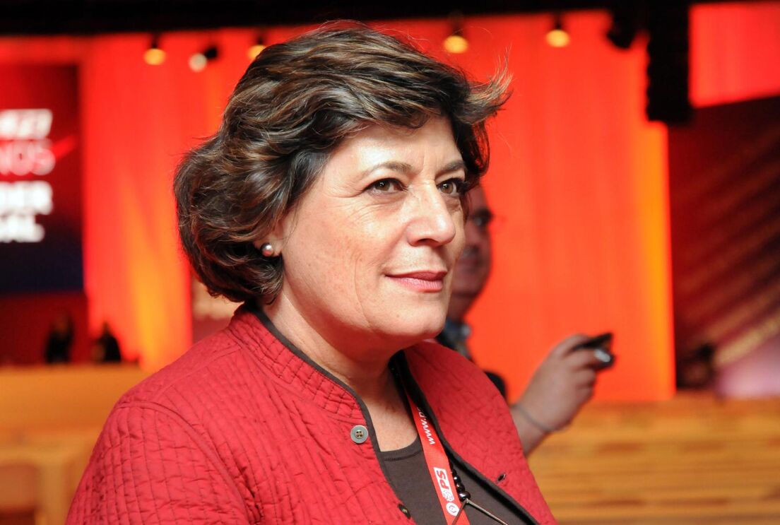 Ana Gomes ouvida como arguida em processo movido por Aguiar-Branco ...