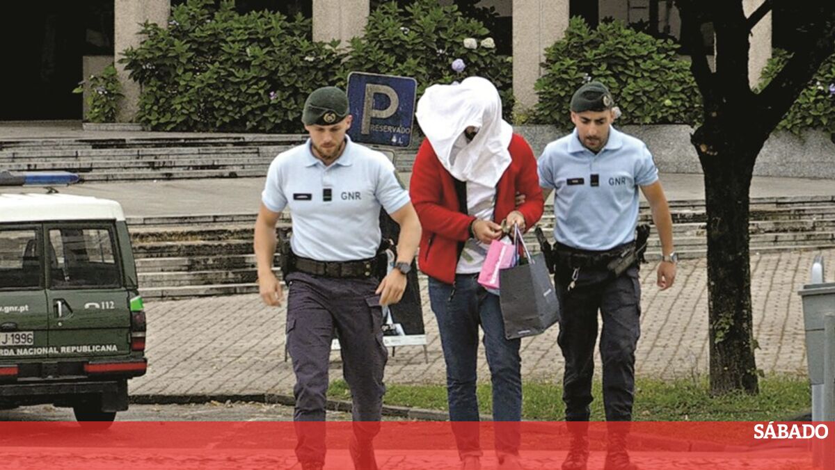 Gang de PSP rouba 4,7 milhões de euros em assaltos - Portugal - SÁBADO