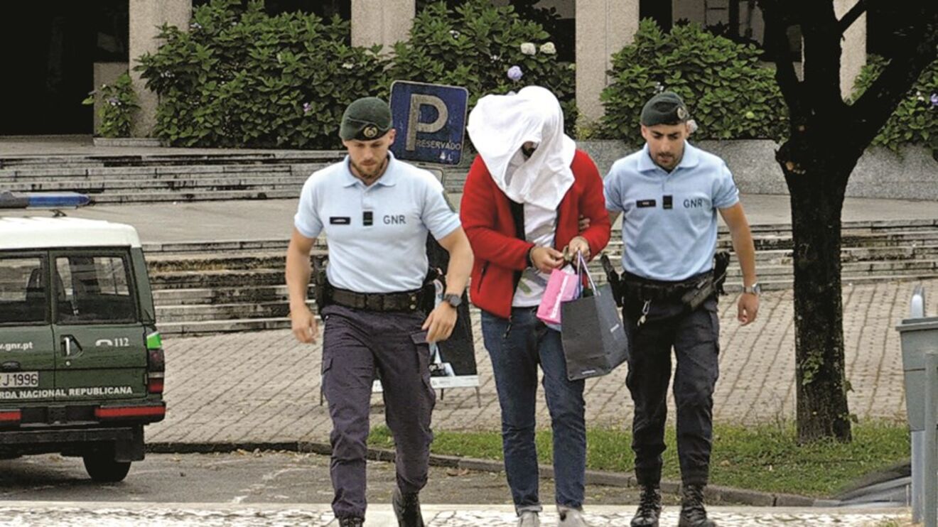 Gang de PSP rouba 4,7 milhões de euros em assaltos - Portugal - SÁBADO