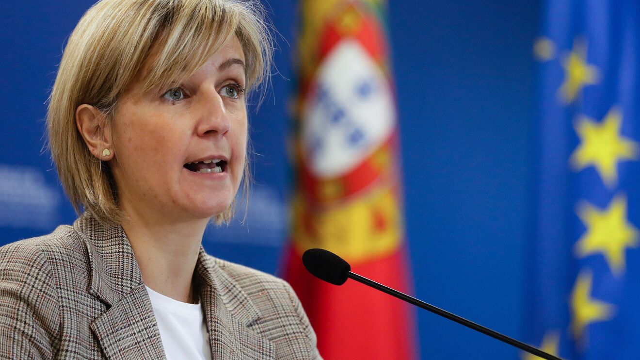 Marta Temido: SNS não conseguirá responder sozinho ao pós-Covid-19 ...