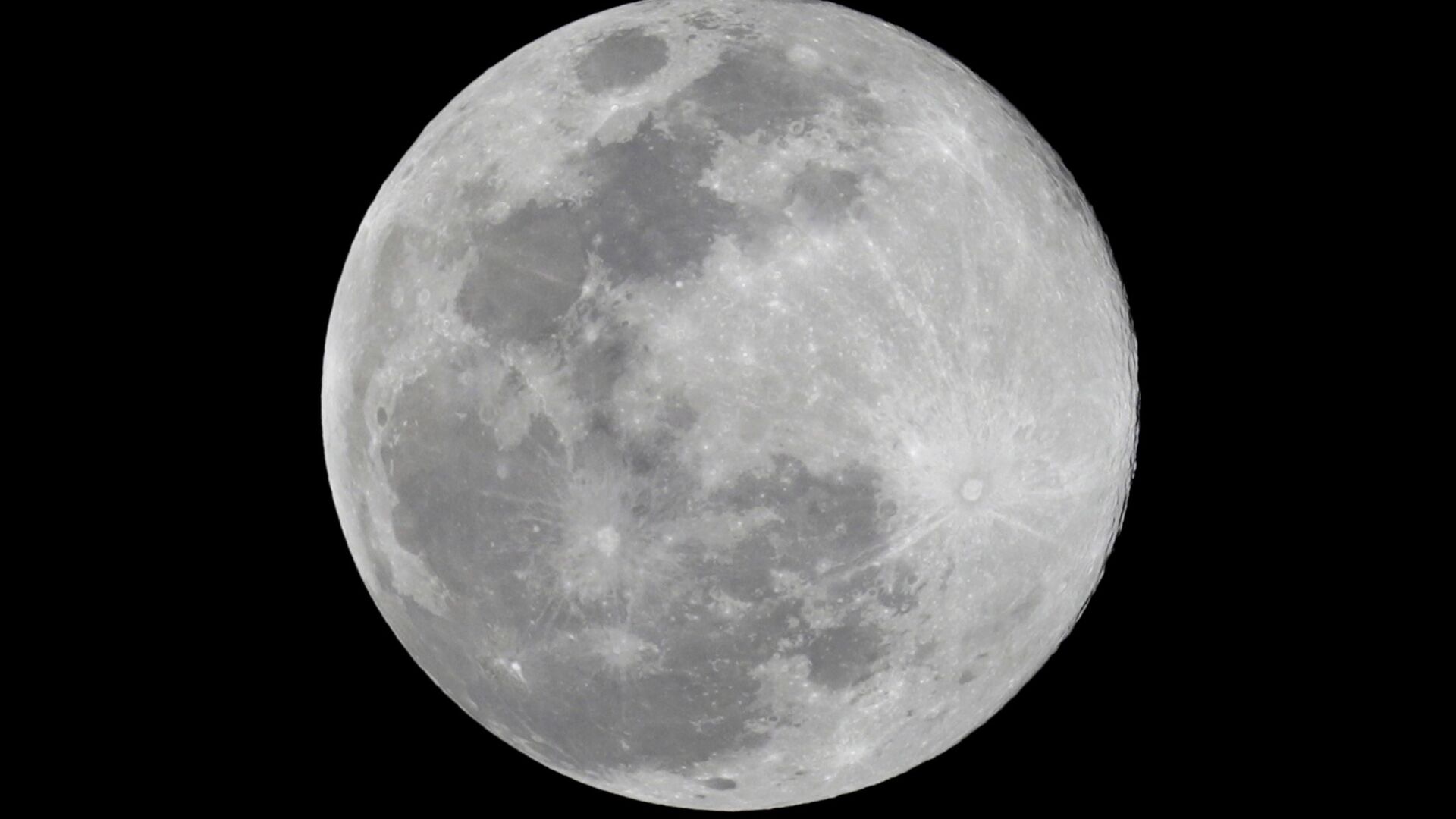 Sonda espacial chinesa pousa na Lua para trazer rochas e detritos para ...