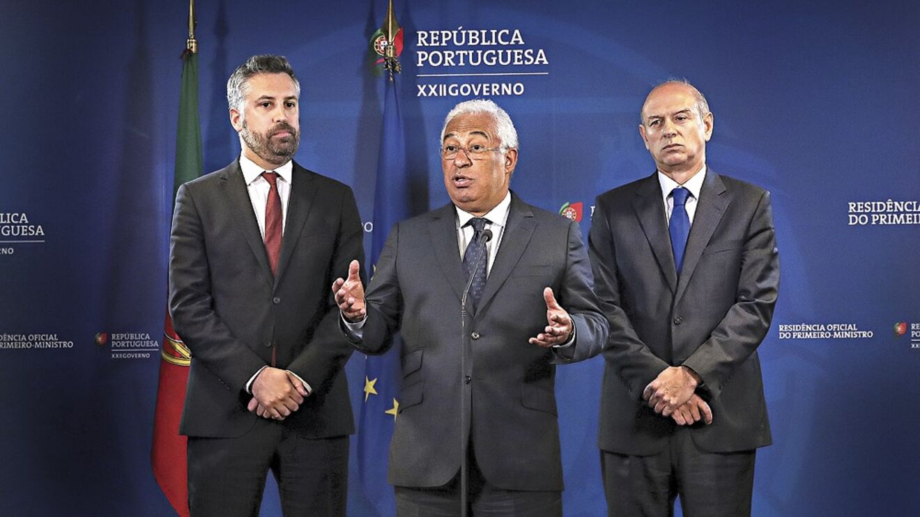 Alberto Souto: endividou Aveiro, vai emprestar dinheiro - Portugal - SÁBADO