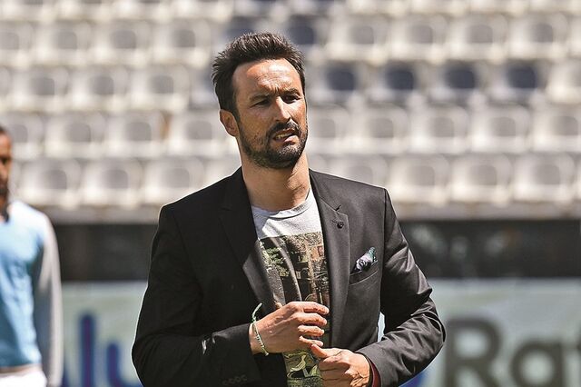 Treinador César Peixoto abandona Moreirense - Desporto - SÁBADO