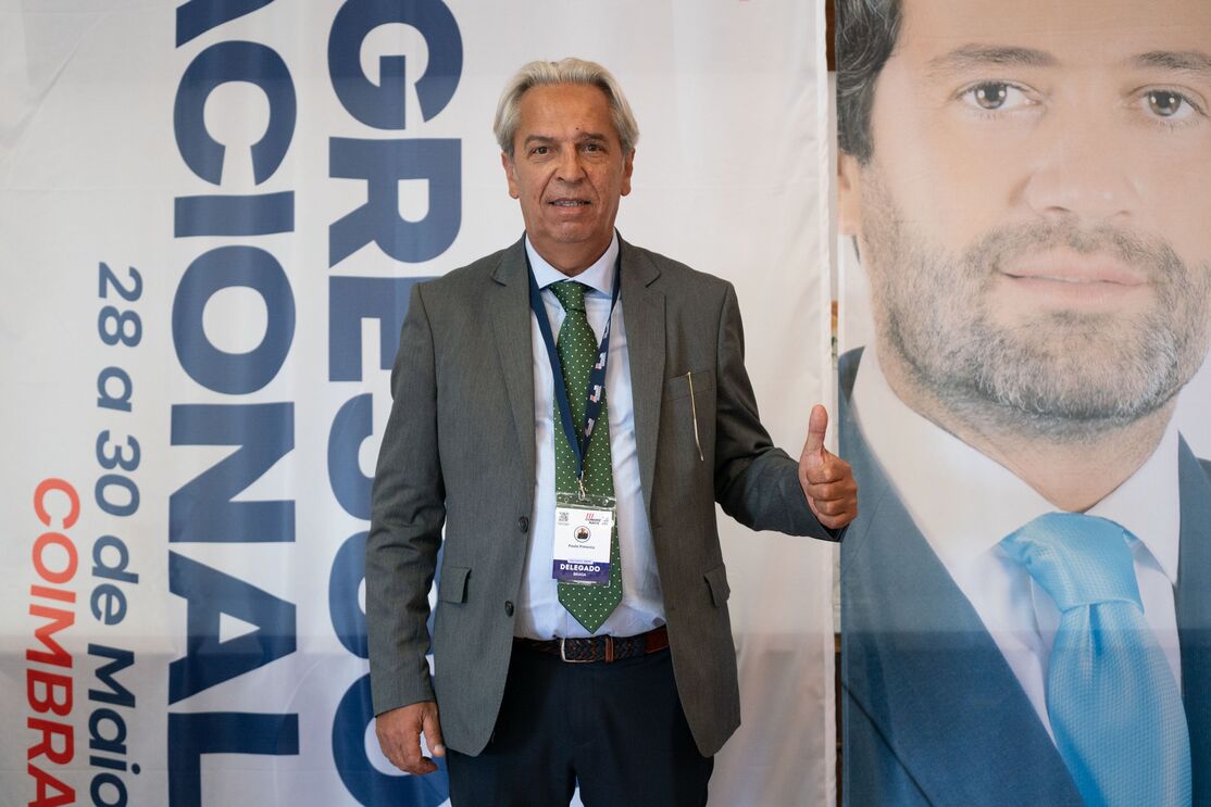 Quem são as pessoas que apoiam o Chega e por quê? - Fotografias - SÁBADO