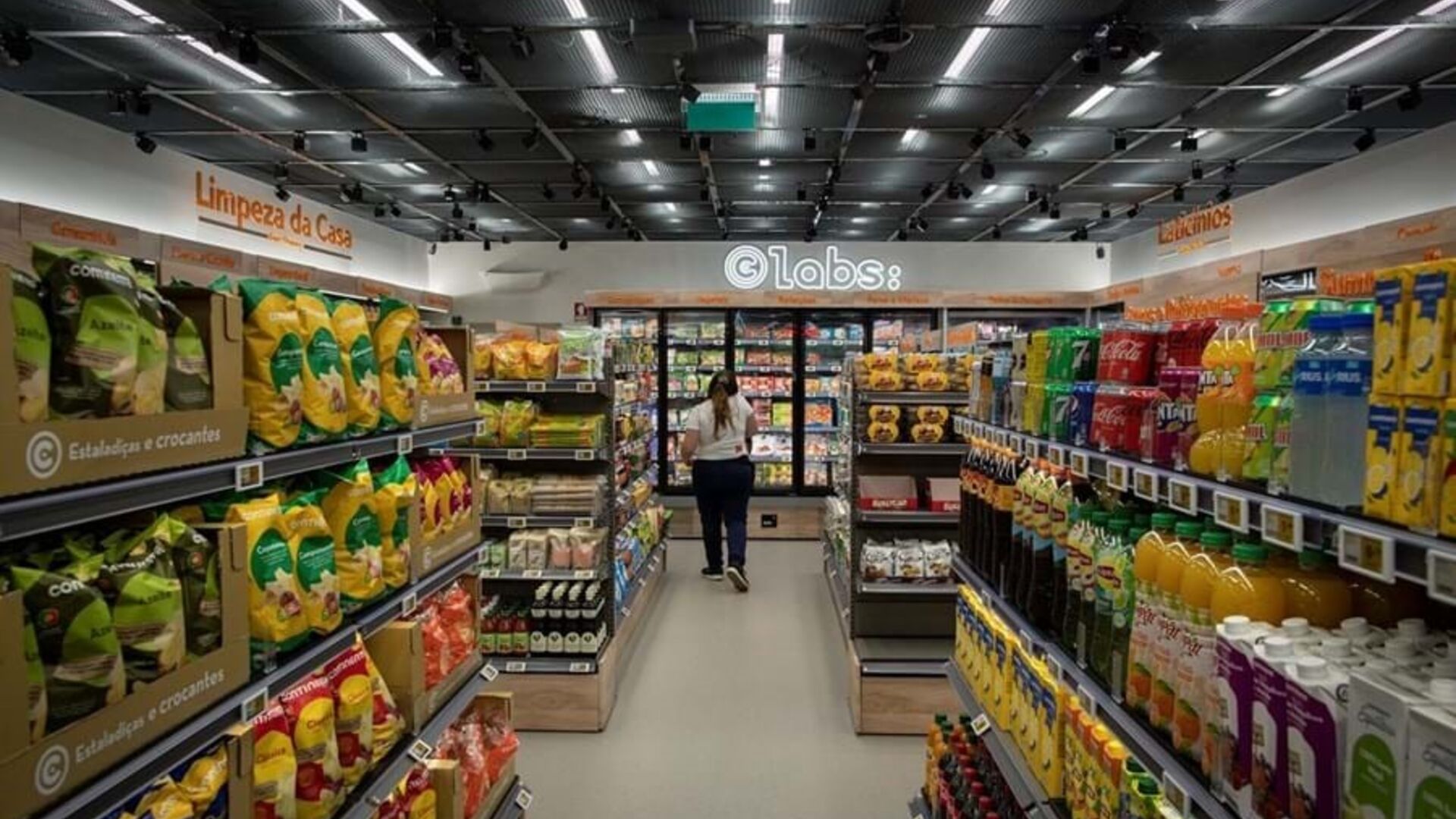 Sonae abre primeira loja sem caixas em Portugal esta quarta-feira ...