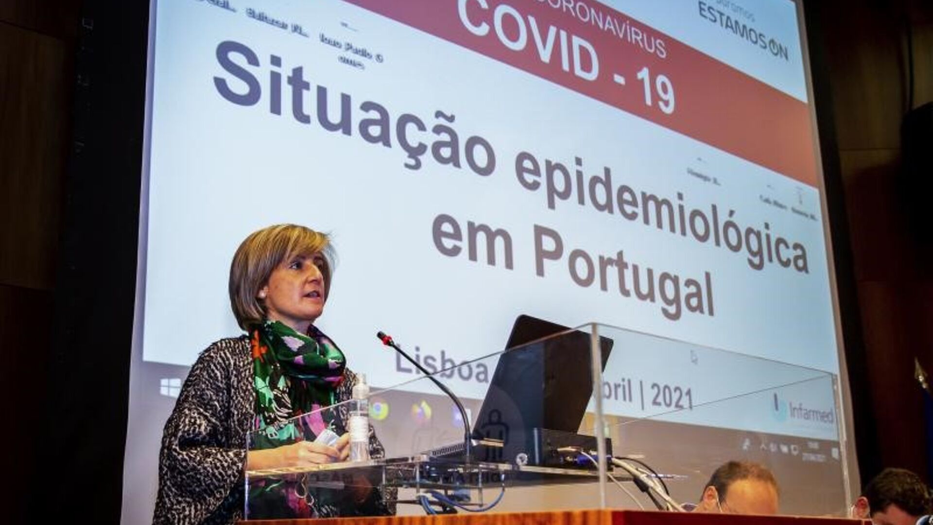 Nova reunião no Infarmed no dia 19 de novembro - Portugal - SÁBADO