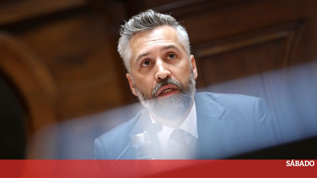 Batota não vale - João Pereira Coutinho - SÁBADO