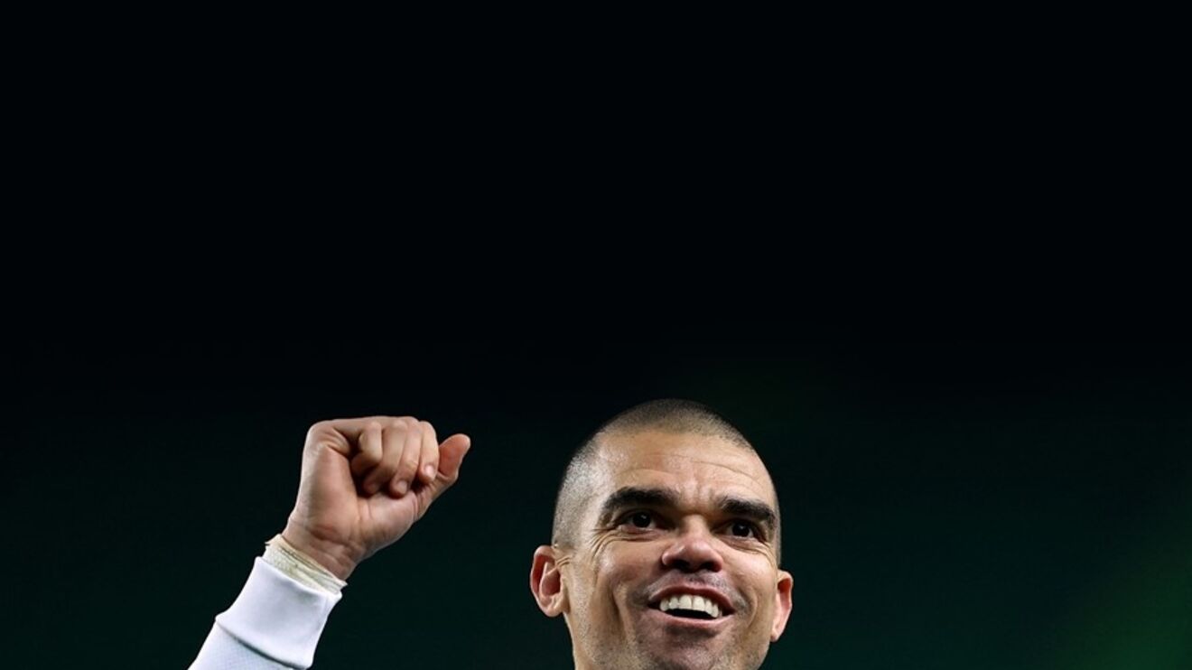 Pepe faz 40 anos: veja as melhores histórias do futebolista - Desporto ...