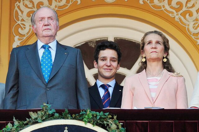 Froilán teve de se “exilar” com o avô - Social - SÁBADO