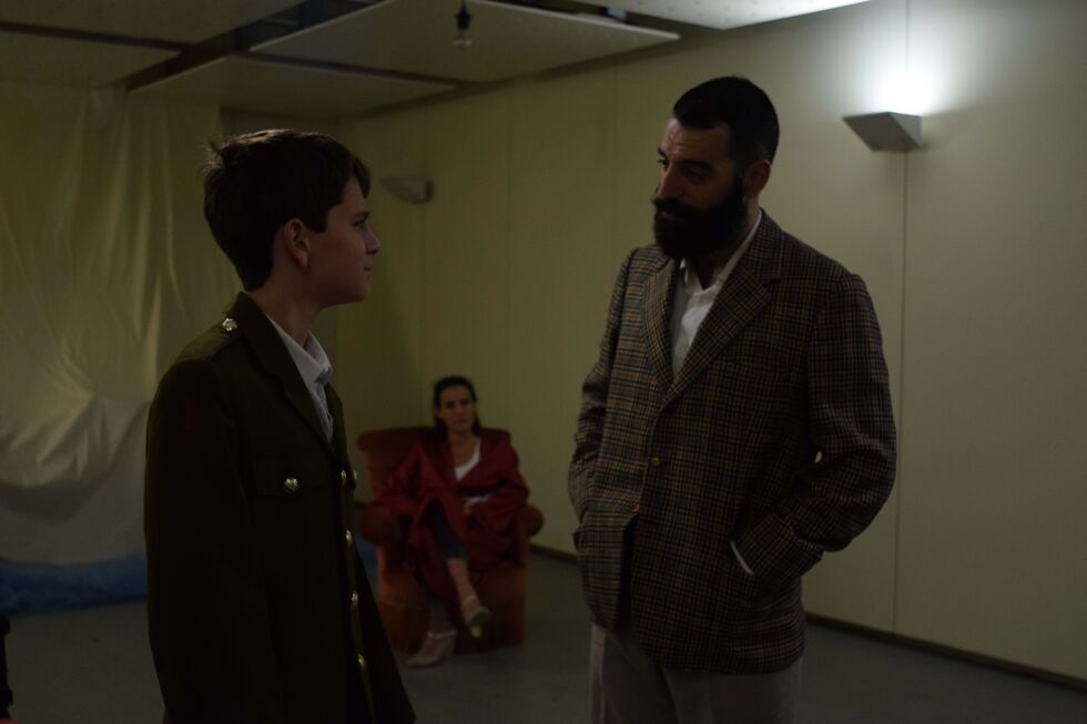 "Little Eyolf": a tragédia e o recomeço segundo Ibsen - Teatro - SÁBADO