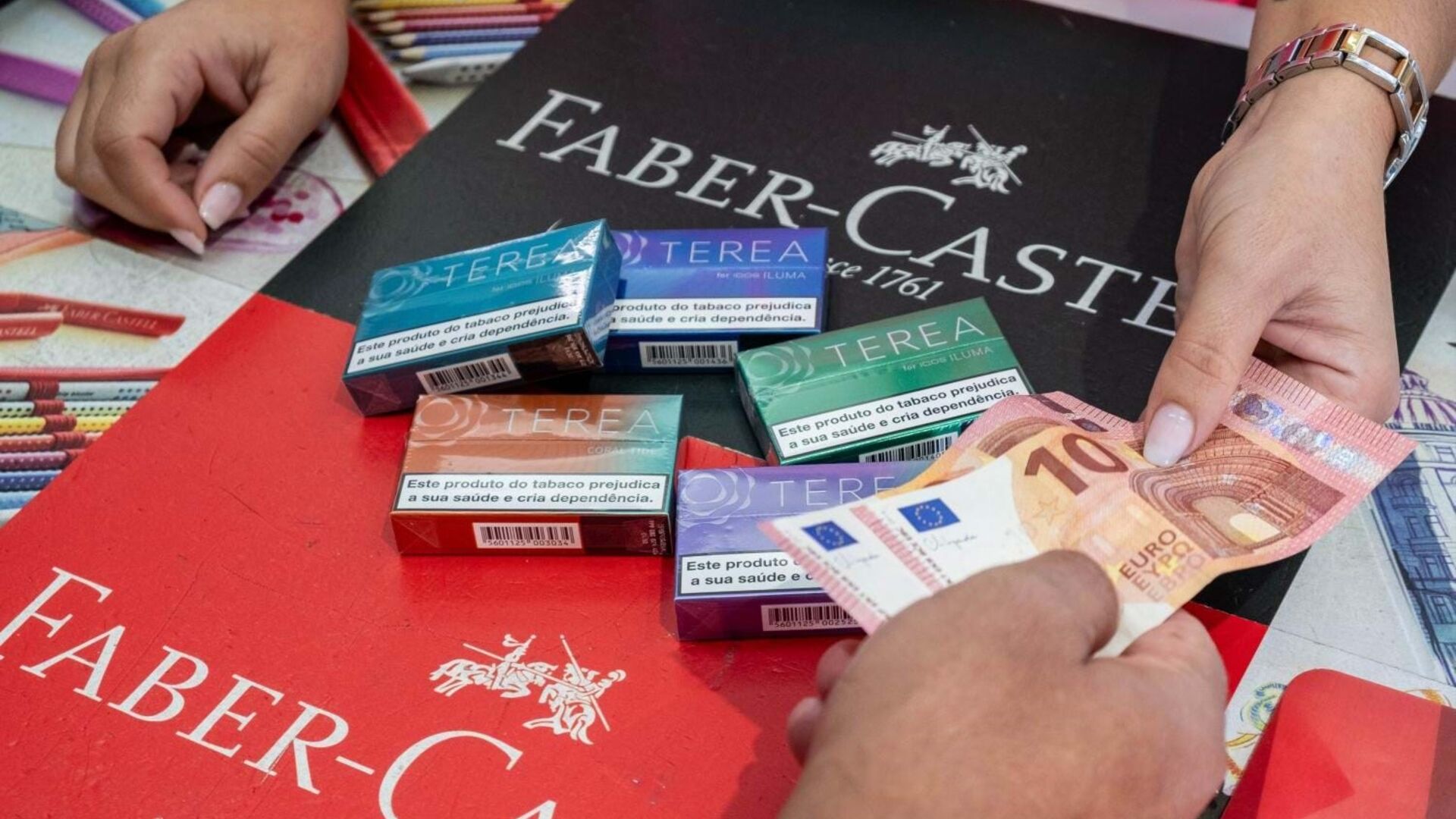 Tabaco aquecido sujeito a novas normas a partir de hoje - Última Hora ...