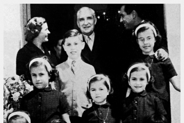 Jorge Jardim, o agente secreto de Salazar - 25 de Abril – 50 anos - SÁBADO