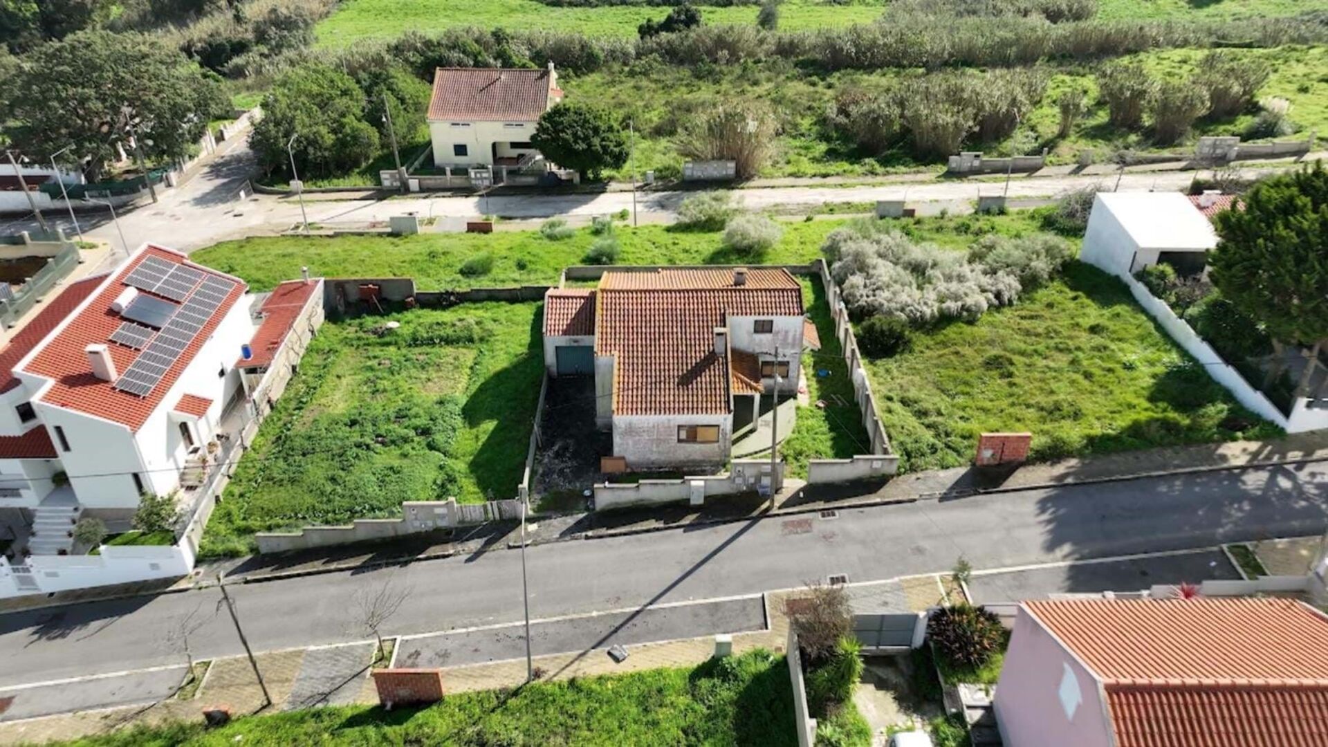 Segunda casa invadida de forma ilegal no Funchalinho - Portugal - SÁBADO