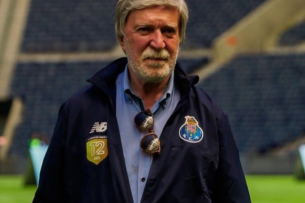 Morreu Raul Peixoto, histórico vice-presidente do FC Porto - Desporto - SÁBADO