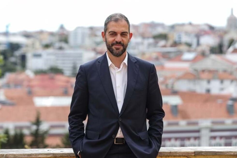 Ex-ministro Duarte Cordeiro reforça NOW na campanha eleitoral ...