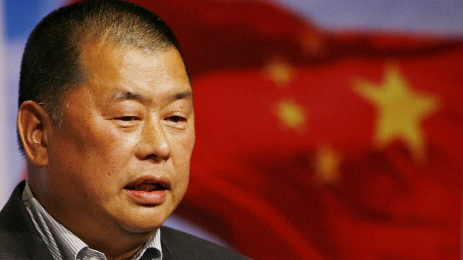Quem é Jimmy Lai, o magnata pró-democracia de Jong Kong condenado a 20 ...