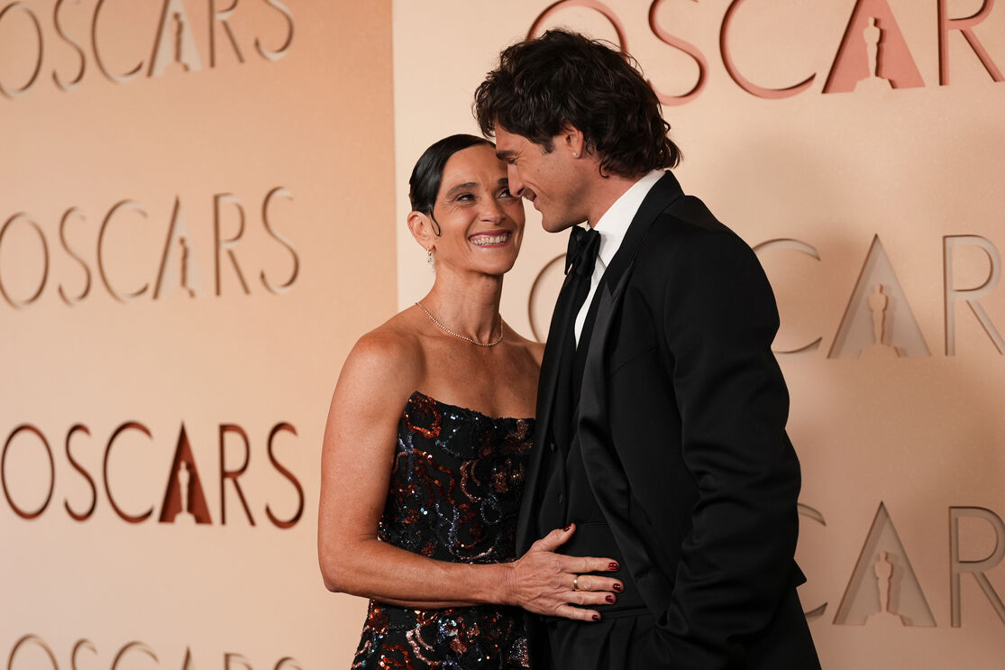 De Alba Batista a Demi Moore, veja os looks que marcaram a passadeira ...