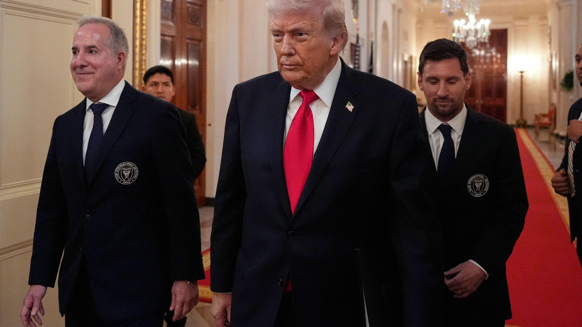 Queda de Cuba vai ser "a cereja no topo do bolo", diz Trump - Mundo ...