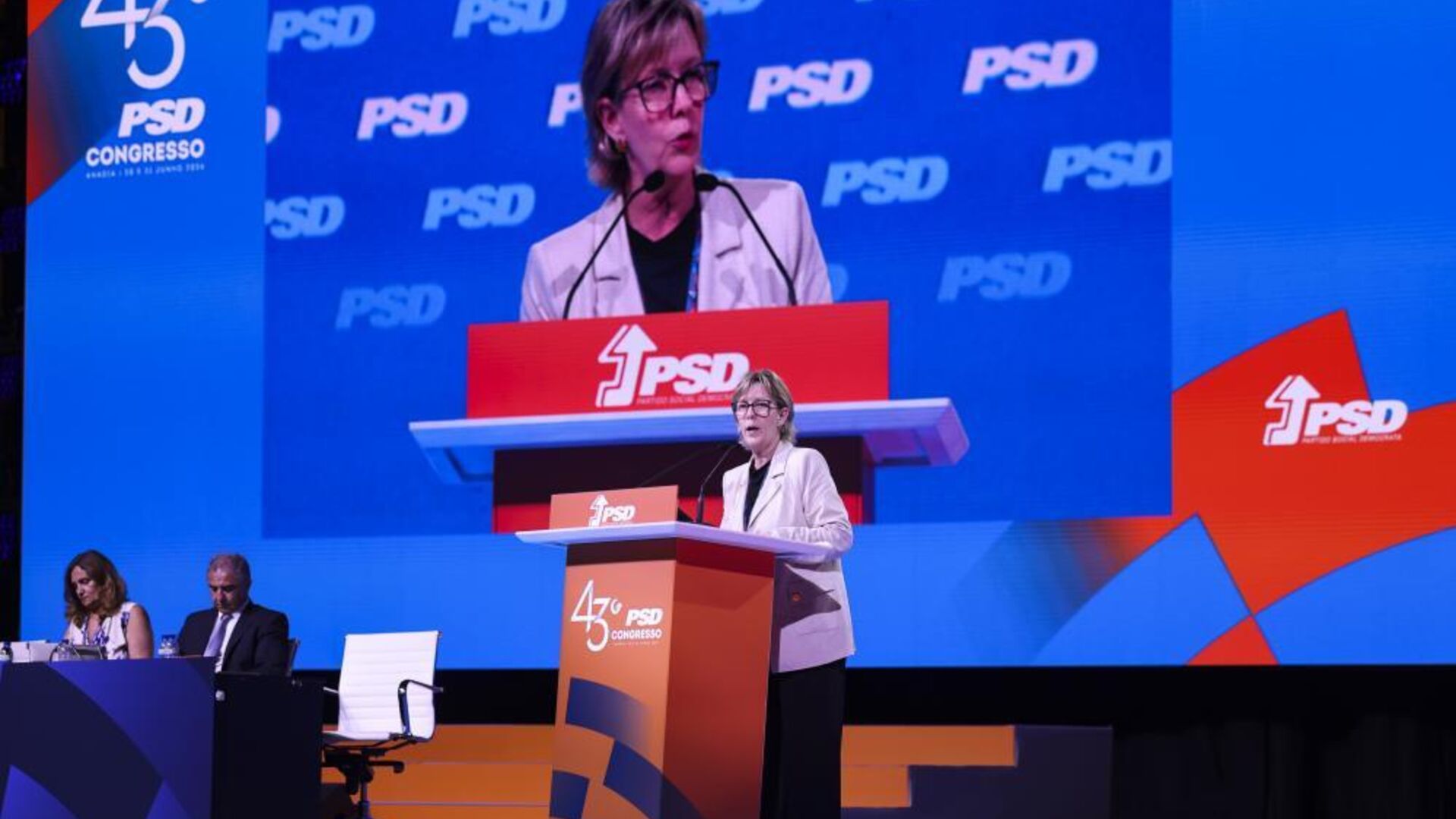 PSD/Congresso: Maria Luís Albuquerque vai liderar Conselho Nacional e ...