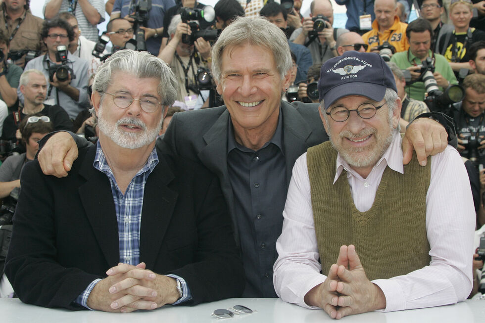 Steven Spielberg e Harrison Ford não queriam aliens em "Indiana Jones ...